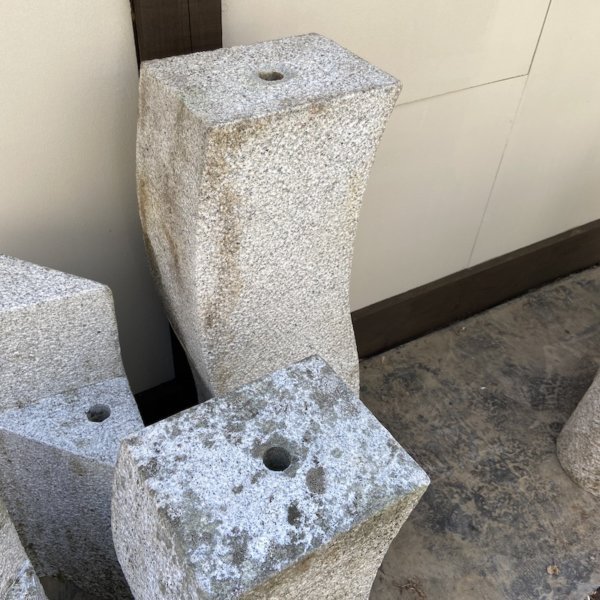 S-shape water feature - Contemporary water feature