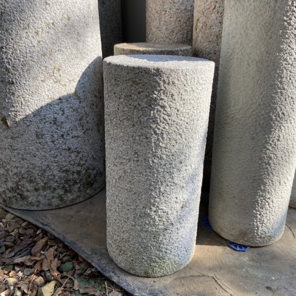 Cylinder water feature - Contemporary water feature